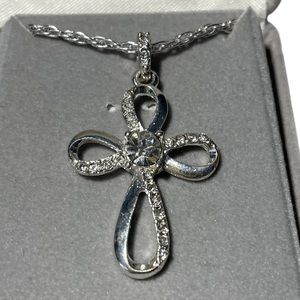 Singer | Jewelry | Singer Silver Cross Pendant Necklace Costume Cubic ...